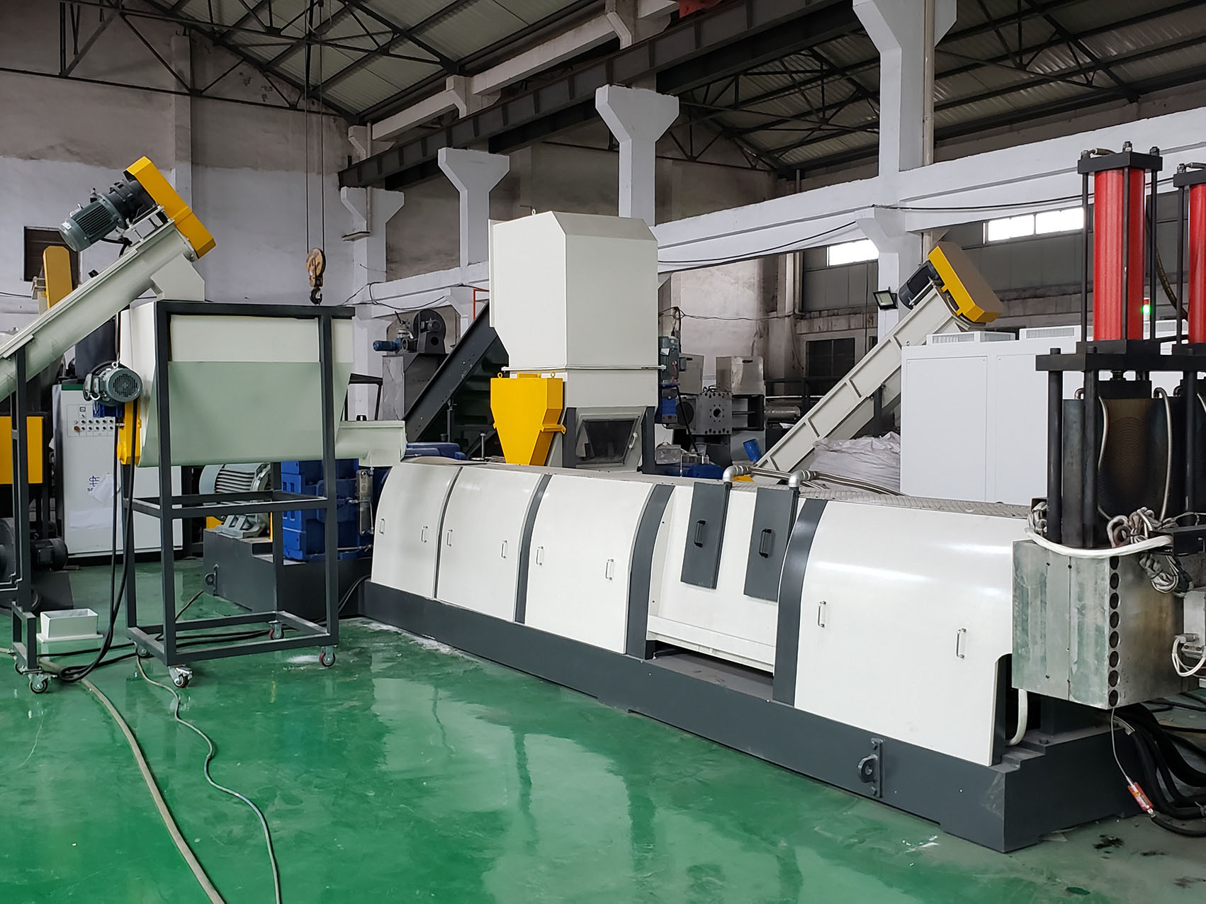 Hopper Feeding Type Pelletizing Line